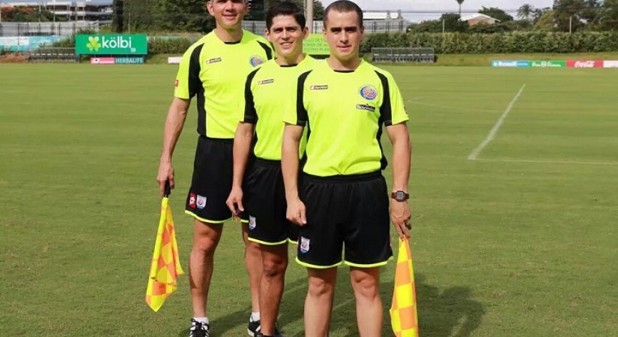 Designados Arbitros y Arbitros Asistentes de Centro America para Chile 2015